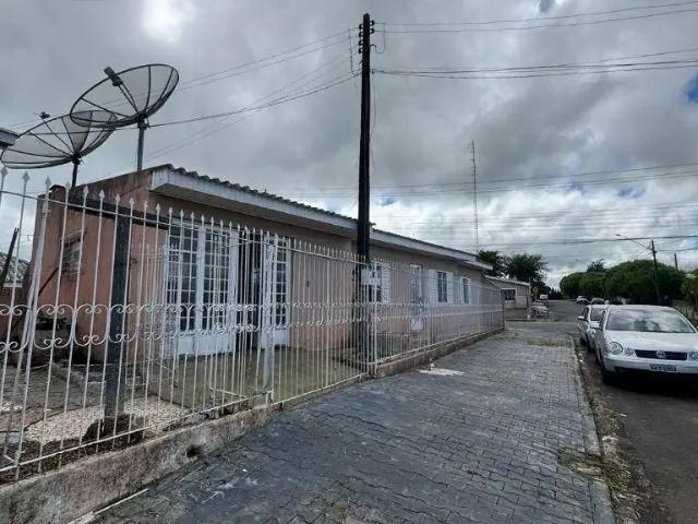 Casa / Sobrado para Venda em Guarapuava/PR Santana 2 Quartos