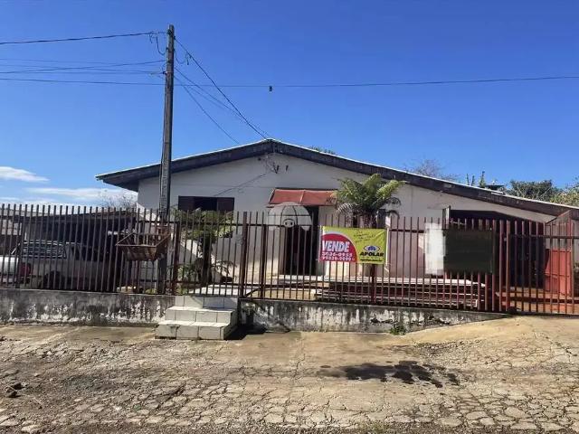 Casa / Sobrado para Venda em Guarapuava/PR Primavera 3 Quartos