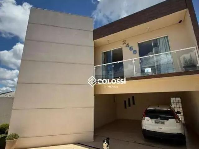 Casa / Sobrado para Venda em Guarapuava/PR Trianon 4 Quartos