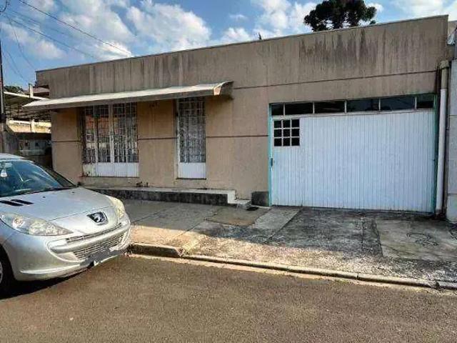 Casa / Sobrado para Venda em Guarapuava/PR Trianon 3 Quartos