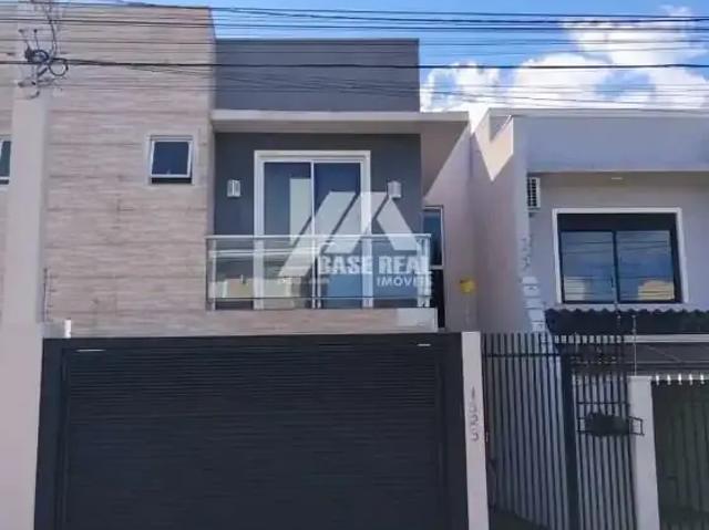 Casa / Sobrado para Venda em Guarapuava/PR Trianon 3 Quartos