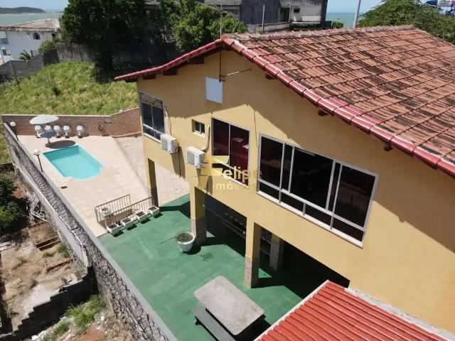 Casa / Sobrado para Venda em Guarapari/ES Centro 4 Quartos