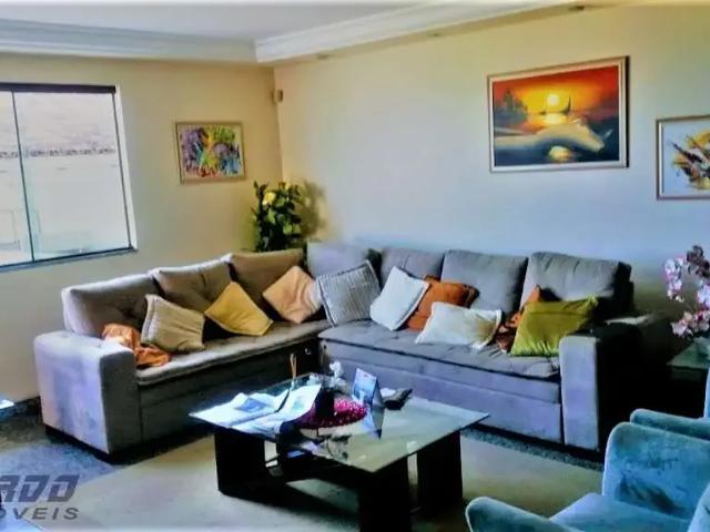 Casa / Sobrado para Venda em Guarapari/ES Ipiranga 5 Quartos