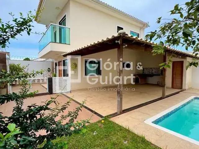 Casa / Sobrado para Venda em Guarapari/ES Itapebussu 3 Quartos