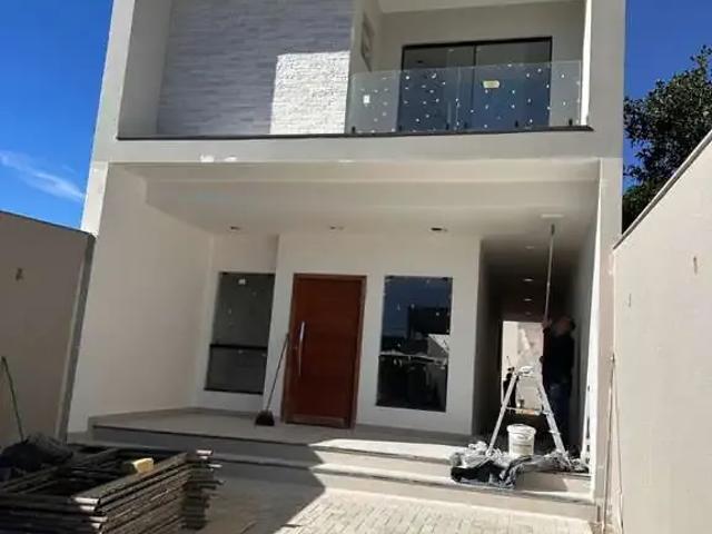 Casa / Sobrado para Venda em Guarapari/ES Itapebussu 3 Quartos