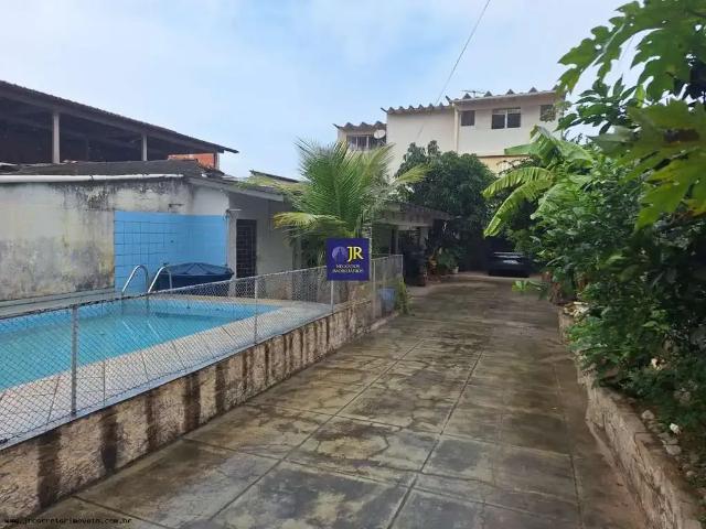 Casa / Sobrado para Venda em Guarapari/ES Itapebussu 4 Quartos