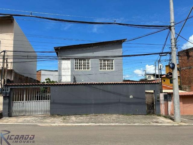 Casa / Sobrado para Venda em Guarapari/ES Kubitschek 8 Quartos