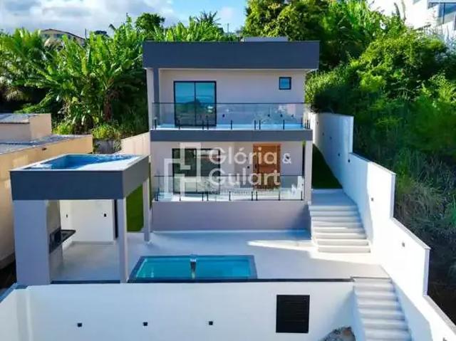 Casa / Sobrado para Venda em Guarapari/ES Perocão 3 Quartos