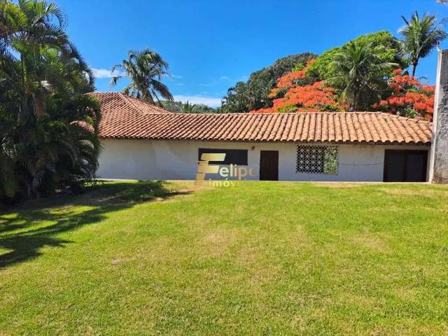 Casa / Sobrado para Venda em Guarapari/ES Praia de Setiba 3 Quartos