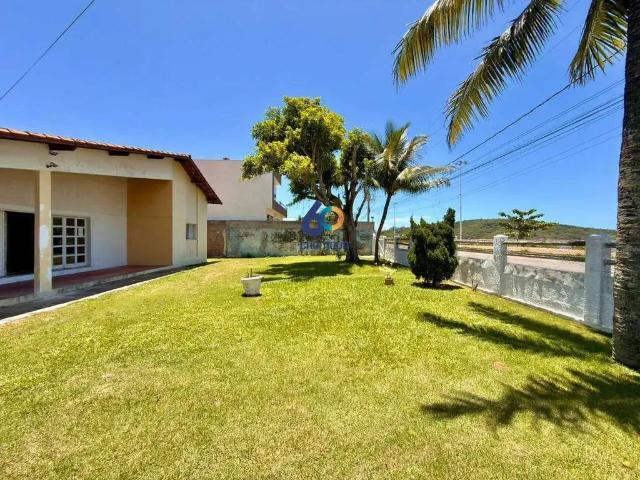 Casa / Sobrado para Venda em Guarapari/ES Santa Mônica 4 Quartos