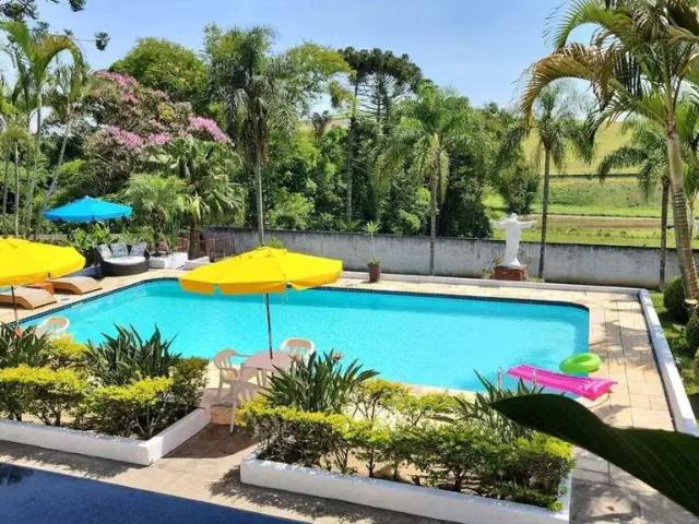 Casa / Sobrado para Venda em Guararema/SP Freguesia da Escada 4 Quartos