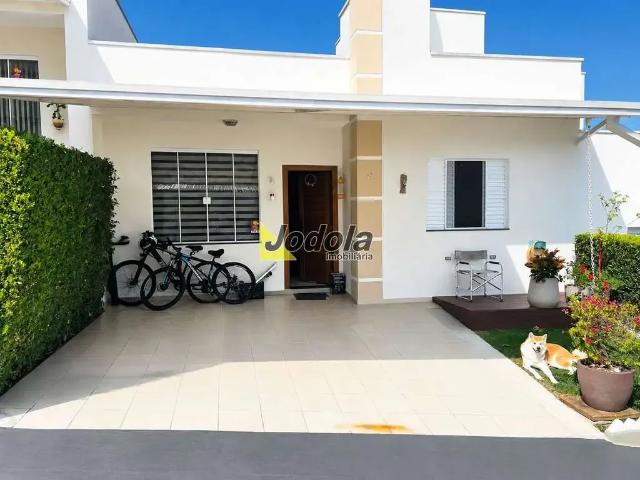 Casa / Sobrado para Venda em Guararema/SP Itaóca 3 Quartos