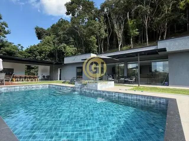 Casa / Sobrado para Venda em Guararema/SP Itapema 3 Quartos