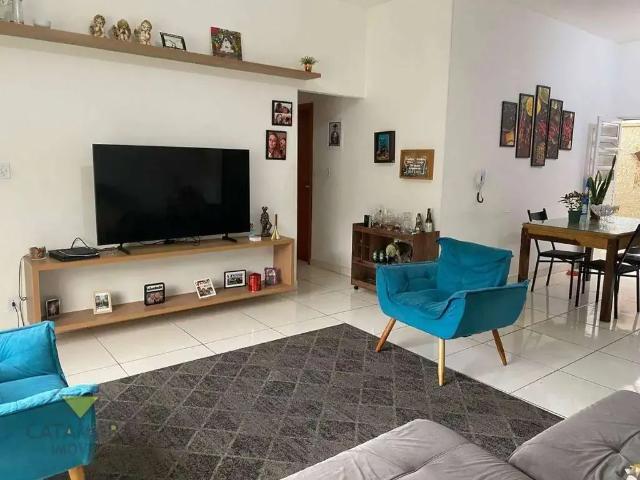 Casa / Sobrado para Venda em Guararema/SP Nogueira 2 Quartos