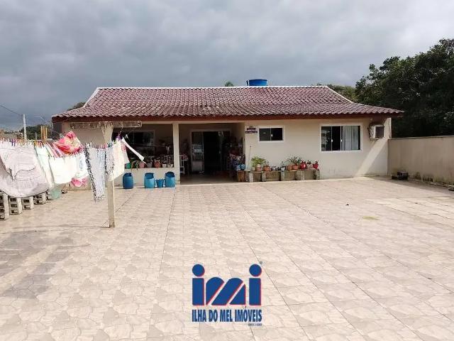 Casa / Sobrado para Venda em Guaratuba/PR Balneário Eliane 2 Quartos
