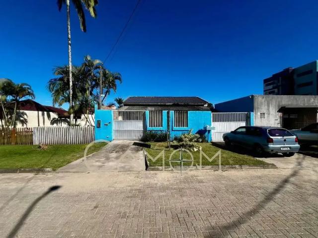 Casa / Sobrado para Venda em Guaratuba/PR Balneário Eliane 3 Quartos