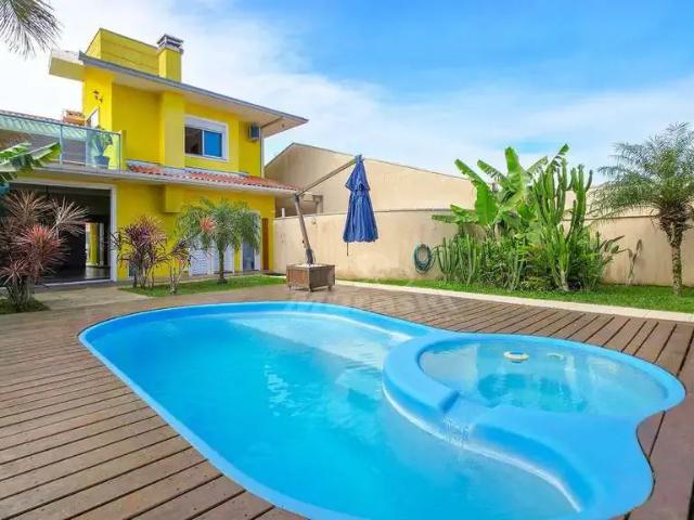 Casa / Sobrado para Venda em Guaratuba/PR Balneário Eliane 3 Quartos