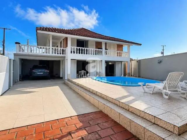 Casa / Sobrado para Venda em Guaratuba/PR Brejatuba 4 Quartos