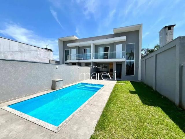 Casa / Sobrado para Venda em Guaratuba/PR Brejatuba 4 Quartos