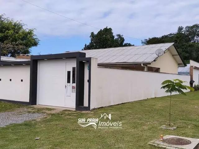 Casa / Sobrado para Venda em Guaratuba/PR Brejatuba 6 Quartos