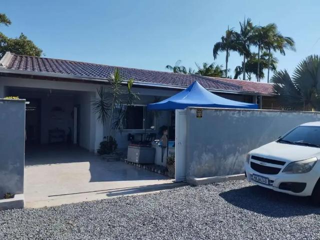 Casa / Sobrado para Venda em Guaratuba/PR Carvoeiro 2 Quartos