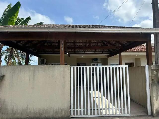 Casa / Sobrado para Venda em Guaratuba/PR Carvoeiro 2 Quartos