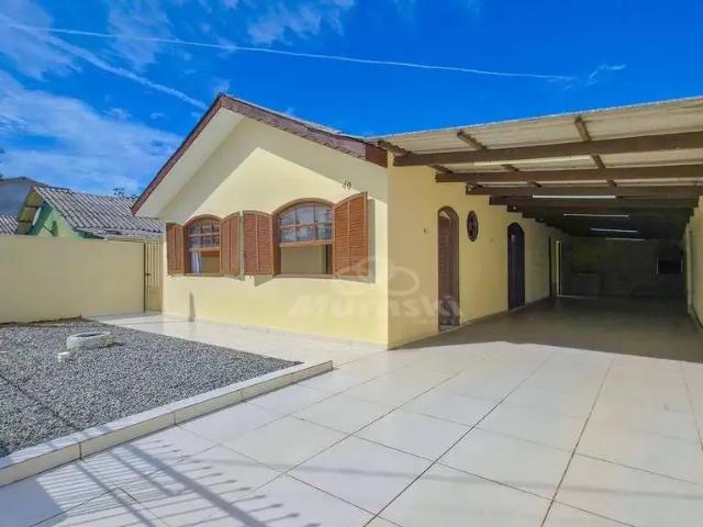 Casa / Sobrado para Venda em Guaratuba/PR Carvoeiro 4 Quartos