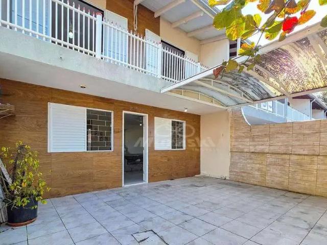 Casa / Sobrado para Venda em Guaratuba/PR Centro 3 Quartos