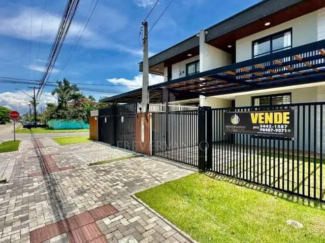 Casa / Sobrado para Venda em Guaratuba/PR Centro 3 Quartos