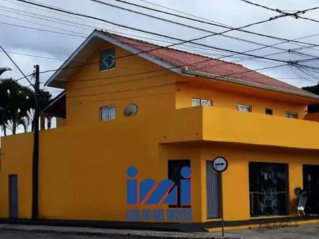 Casa / Sobrado para Venda em Guaratuba/PR Centro 4 Quartos