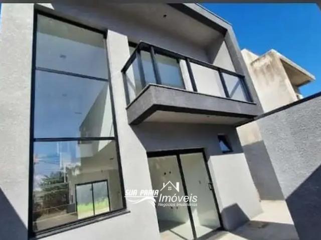 Casa / Sobrado para Venda em Guaratuba/PR Centro 6 Quartos