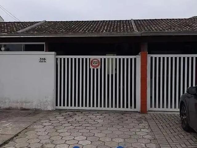 Casa / Sobrado para Venda em Guaratuba/PR Cohapar 2 Quartos