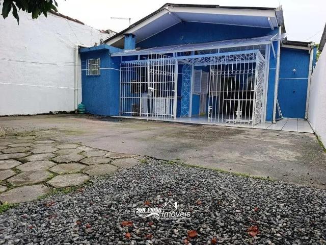 Casa / Sobrado para Venda em Guaratuba/PR Cohapar 3 Quartos