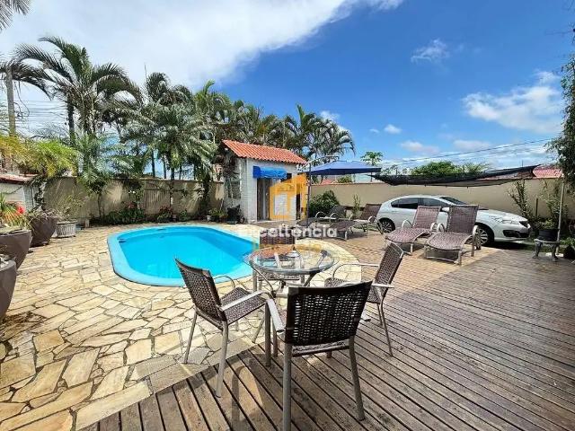 Casa / Sobrado para Venda em Guaratuba/PR Cohapar 3 Quartos