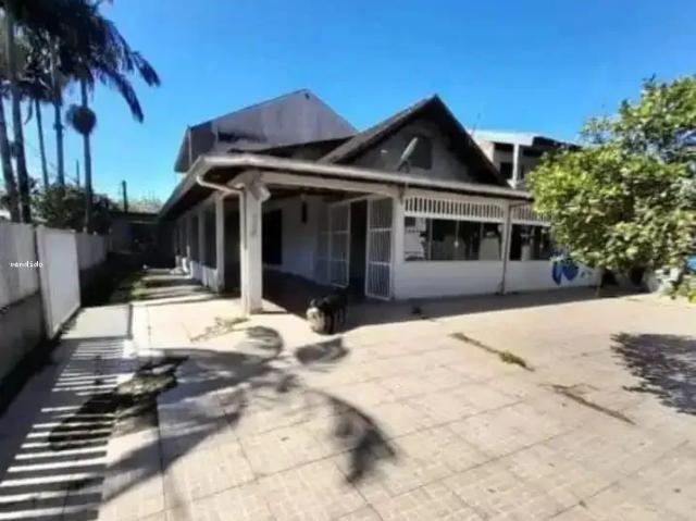 Casa / Sobrado para Venda em Guaratuba/PR Cohapar 3 Quartos