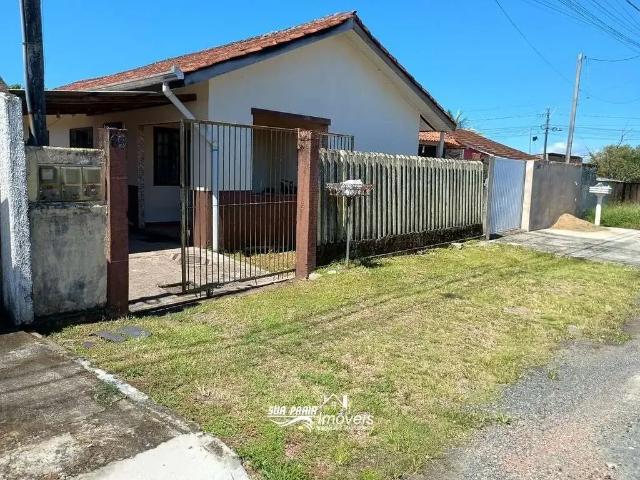 Casa / Sobrado para Venda em Guaratuba/PR Cohapar 4 Quartos