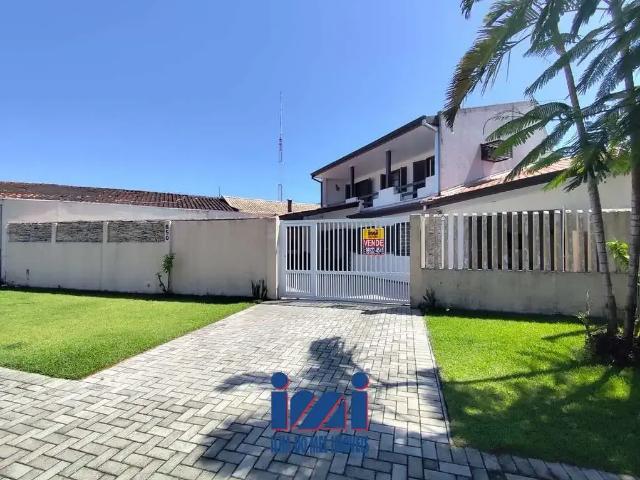 Casa / Sobrado para Venda em Guaratuba/PR Cohapar 6 Quartos