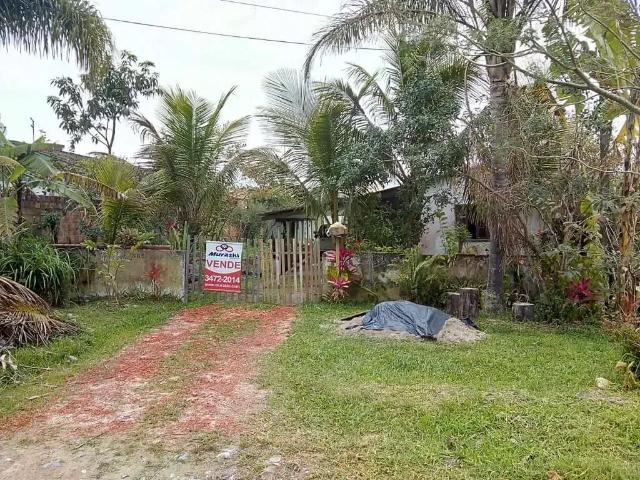 Casa / Sobrado para Venda em Guaratuba/PR Coroados 4 Quartos