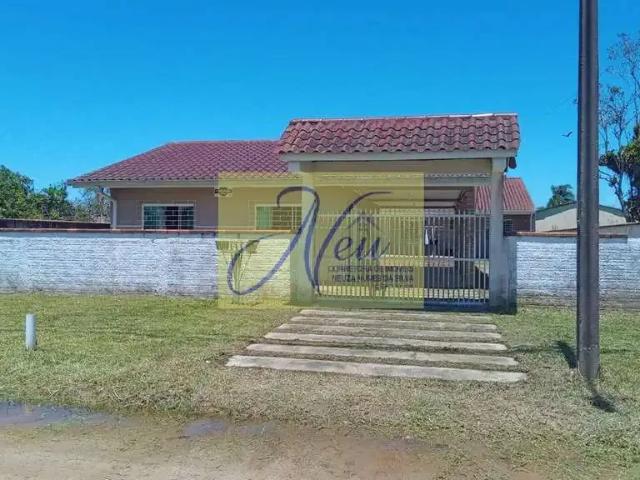 Casa / Sobrado para Venda em Guaratuba/PR Coroados 5 Quartos