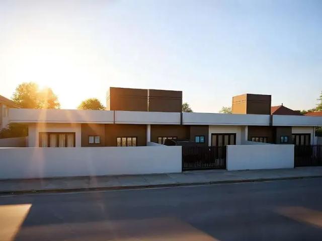 Casa / Sobrado para Venda em Guaratuba/PR Coroados 2 Quartos