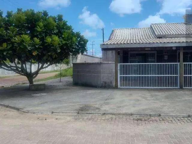 Casa / Sobrado para Venda em Guaratuba/PR Coroados 3 Quartos