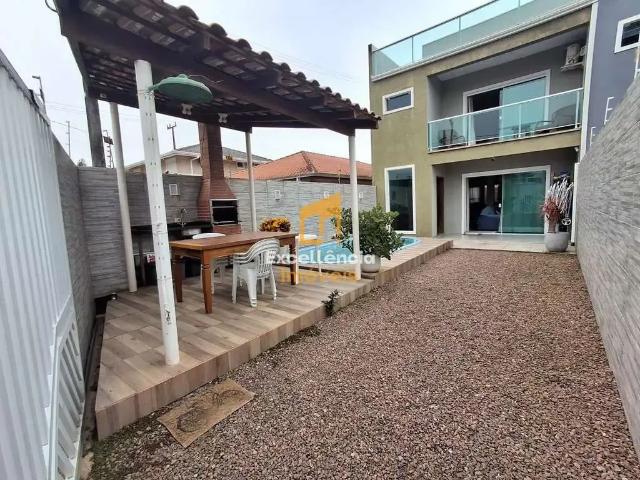 Casa / Sobrado para Venda em Guaratuba/PR Coroados 3 Quartos