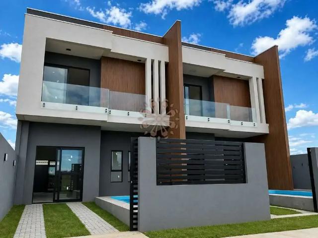 Casa / Sobrado para Venda em Guaratuba/PR Coroados 3 Quartos