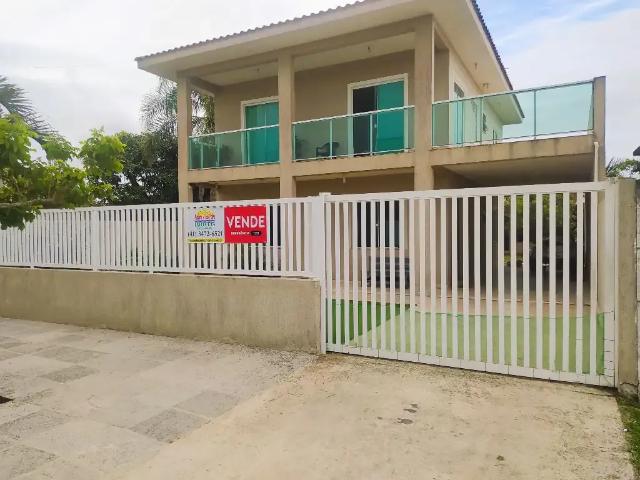 Casa / Sobrado para Venda em Guaratuba/PR Coroados 3 Quartos