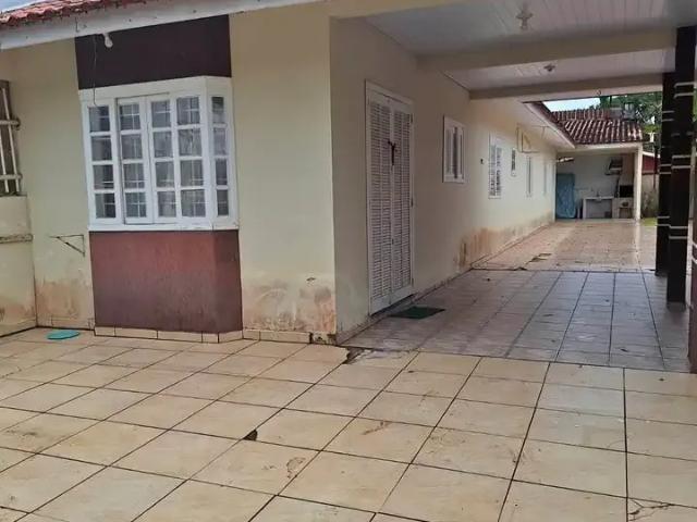 Casa / Sobrado para Venda em Guaratuba/PR Coroados 3 Quartos