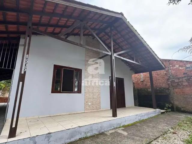 Casa / Sobrado para Venda em Guaratuba/PR Coroados 3 Quartos