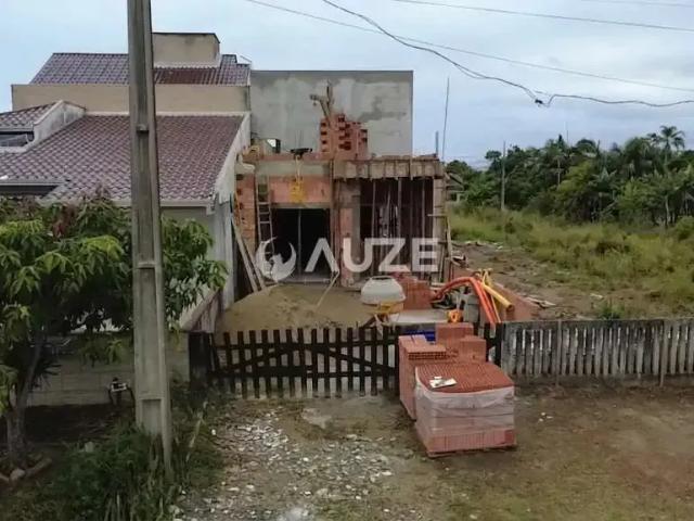Casa / Sobrado para Venda em Guaratuba/PR Coroados 3 Quartos