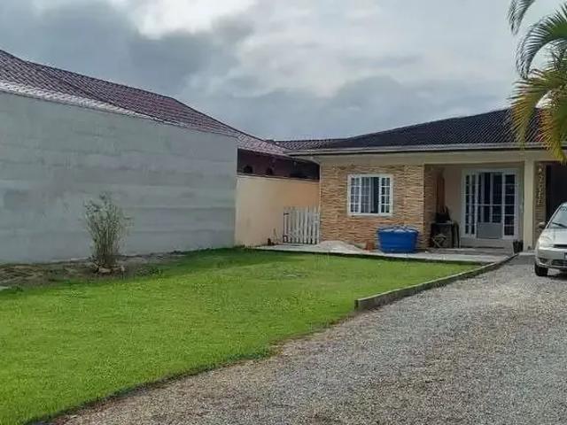 Casa / Sobrado para Venda em Guaratuba/PR Coroados 3 Quartos