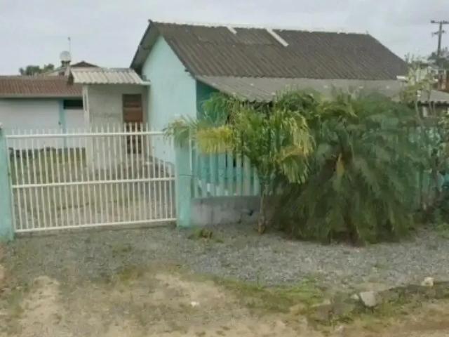 Casa / Sobrado para Venda em Guaratuba/PR Coroados 3 Quartos