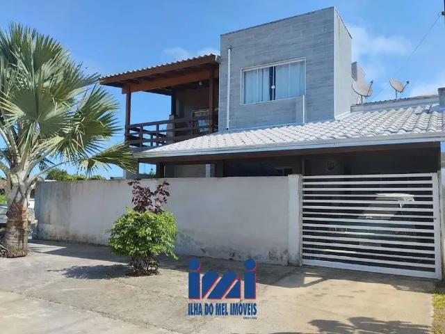 Casa / Sobrado para Venda em Guaratuba/PR Nereidas 4 Quartos